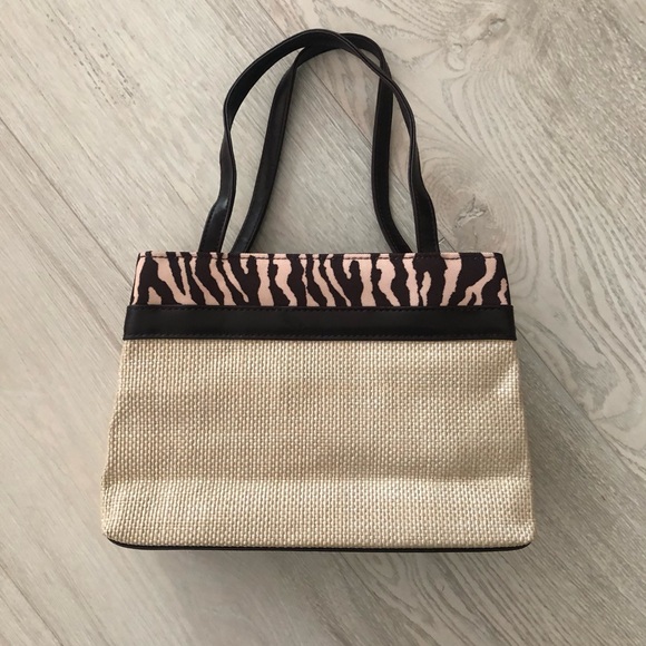 Estee Lauder | Bags | New Este Lauder Straw Zebra Print Cosmetic Hand ...